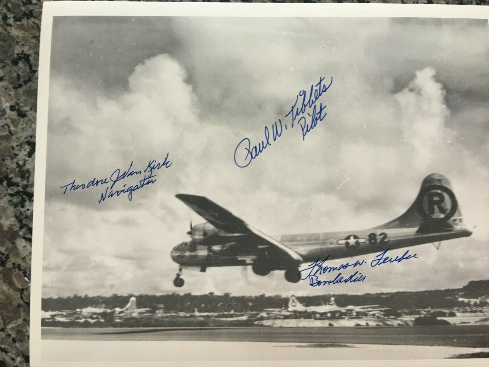 PAUL TIBBETS,DUTCH VAN KIRK & THOMAS FEREBEE ENOLA GAY CREW RARE SIGNED ...