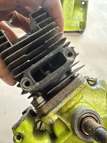 OEM Poulan Super XXV Parts Engine Block Crankcase Piston Cylinder | eBay