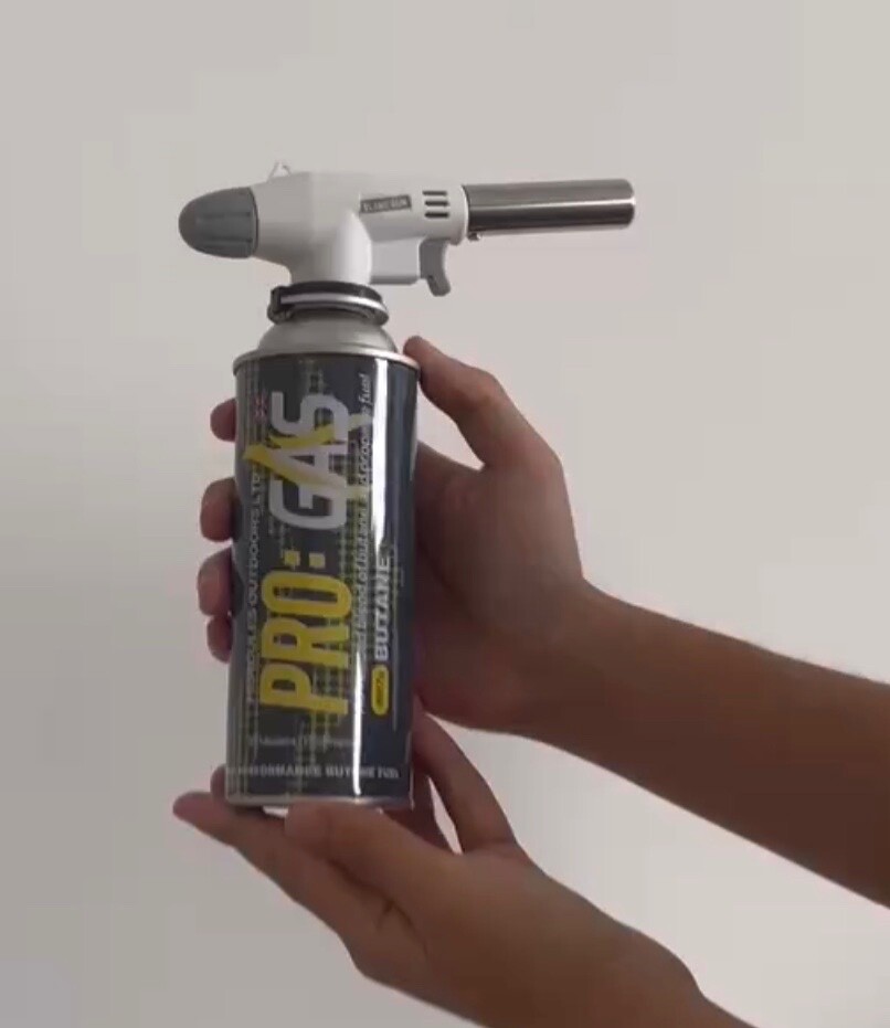 GAS BLOW TORCH + 4 BUTANE / PROPANE GAS CANISTERS 227g - 400ml UN2037 ...