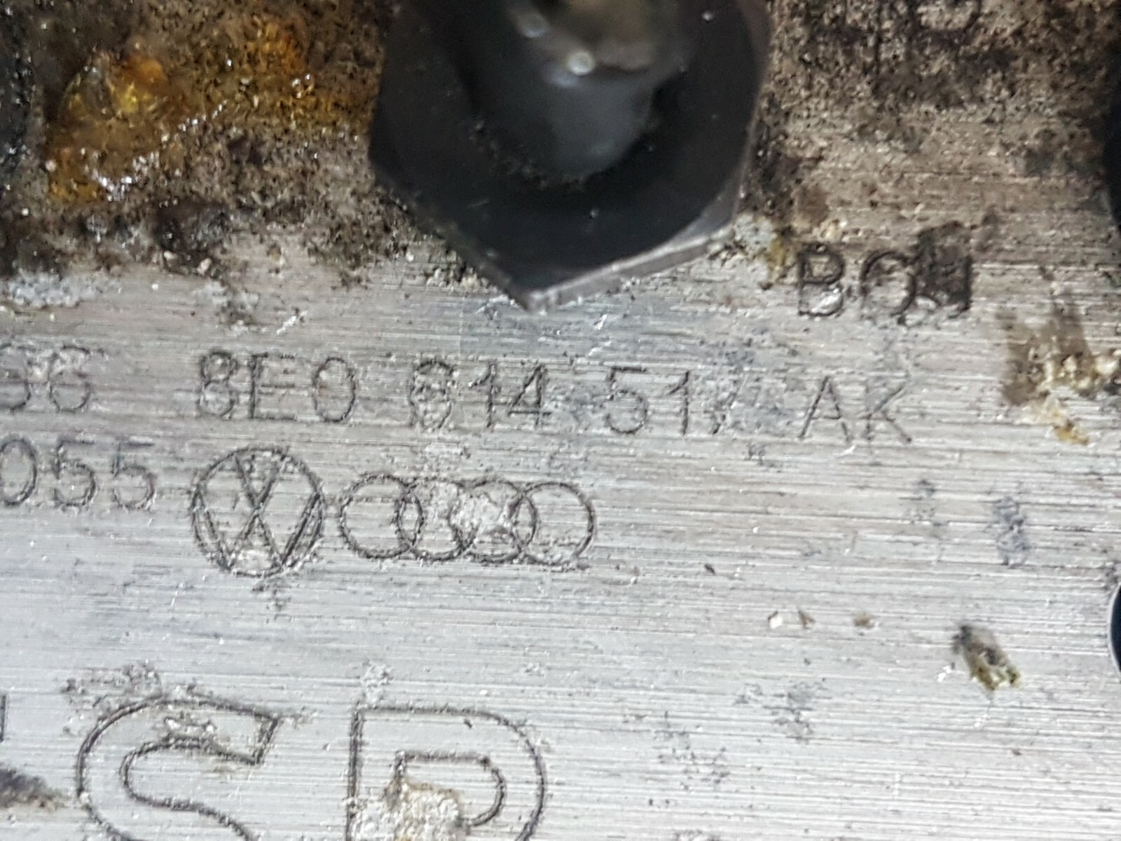 AUDI A4 B7 2.0 TDI BRE ENGINE ABS PUMP & CONTROLLER 8E0910517D ...