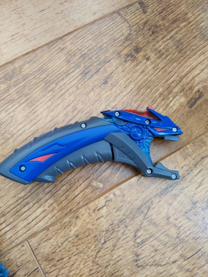 Monsuno Toy Strike Launcher Jakks Blue | eBay UK
