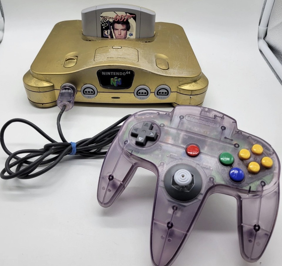 Nintendo 64 Gold Toys R Us Limited Edition N64 Bundle with Games ...