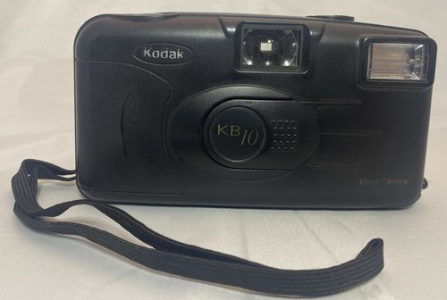 VINTAGE Kodak KB 10 35mm Point & Shoot Film Camera With Flash | eBay