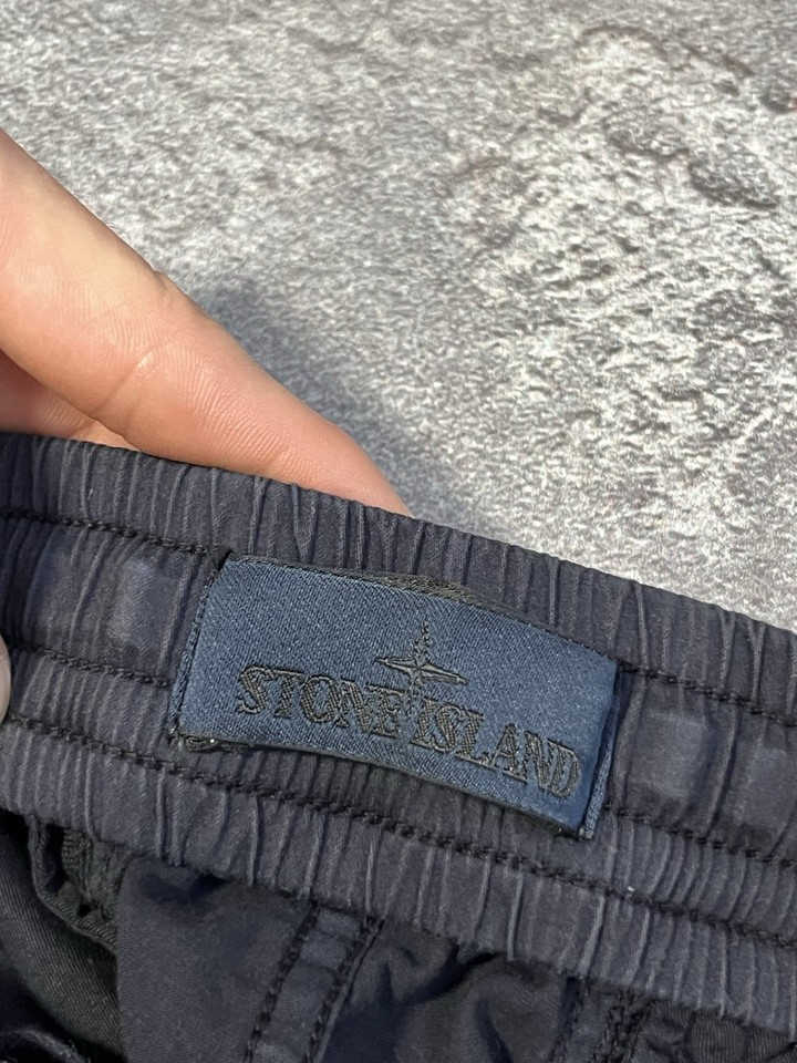 S/S’2018 Stone Island Ghost Piece Navy Blue Badge Trousers size 32 RE-T ...