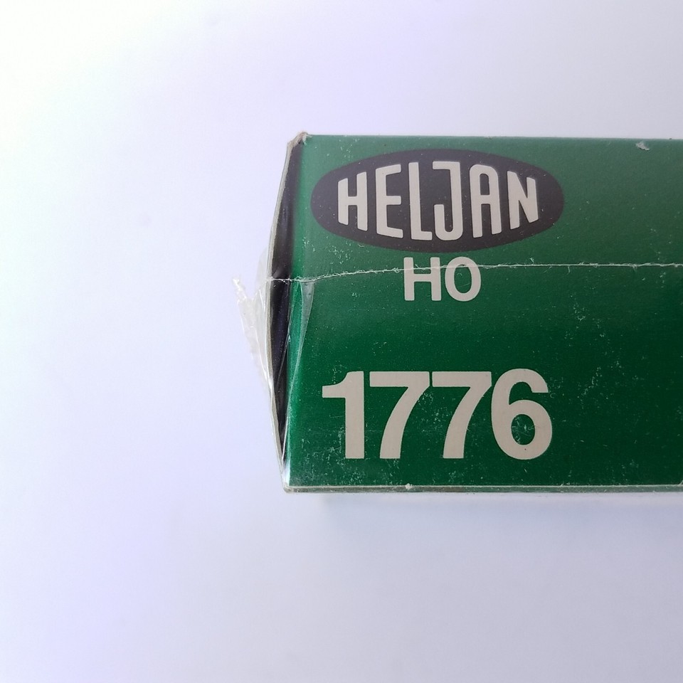 Heljan HO 1776 Gas Station 70 Teile/Pieces 15x10x5.5cm | eBay