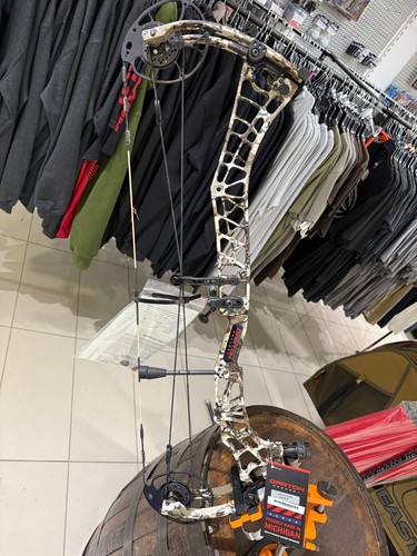 Brand New Darton Sequel 31 Right Hand 50-60#s Kings Camo Riser ...