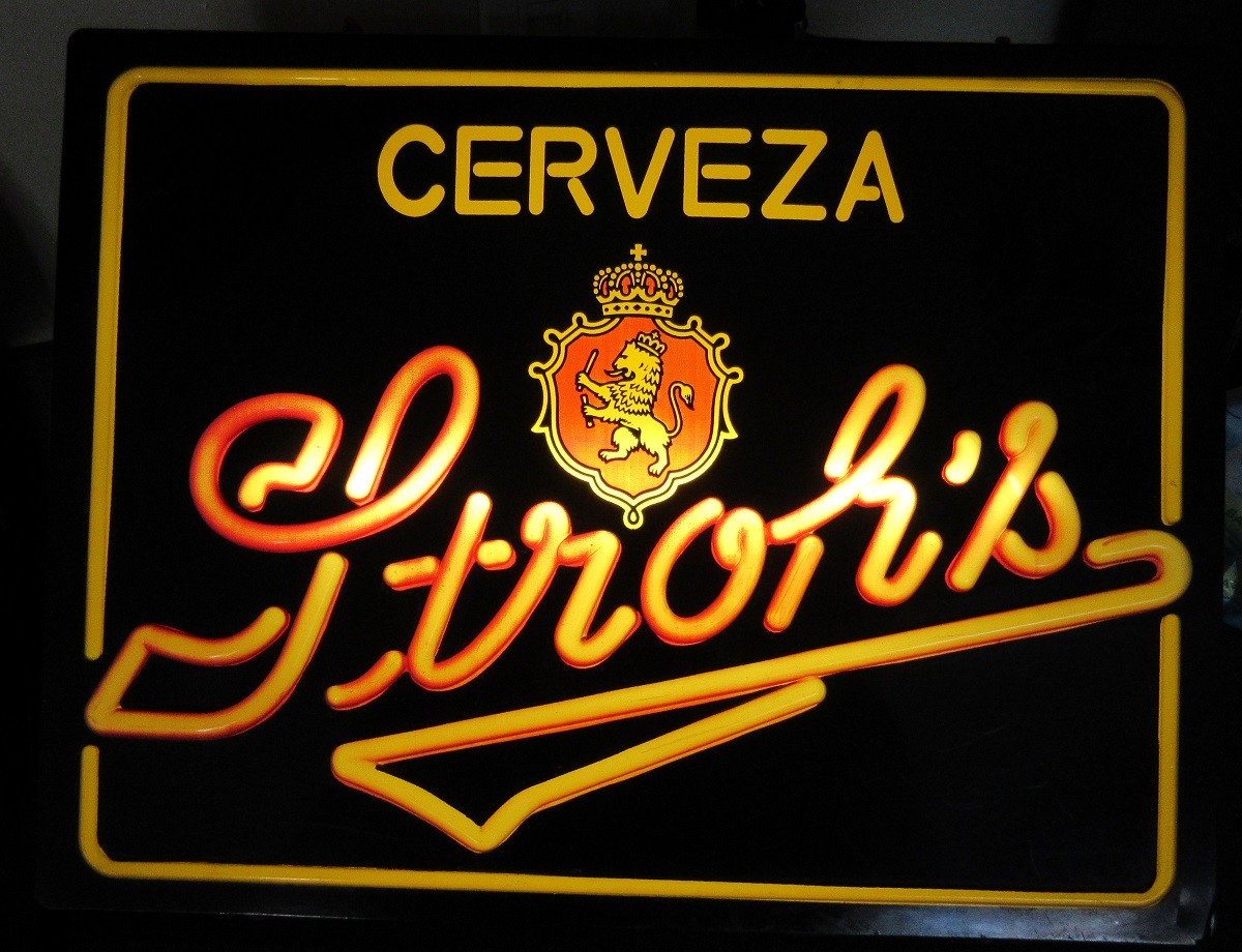 VINTAGE CERVESA STROHS LIGHTED BEER SIGN | eBay