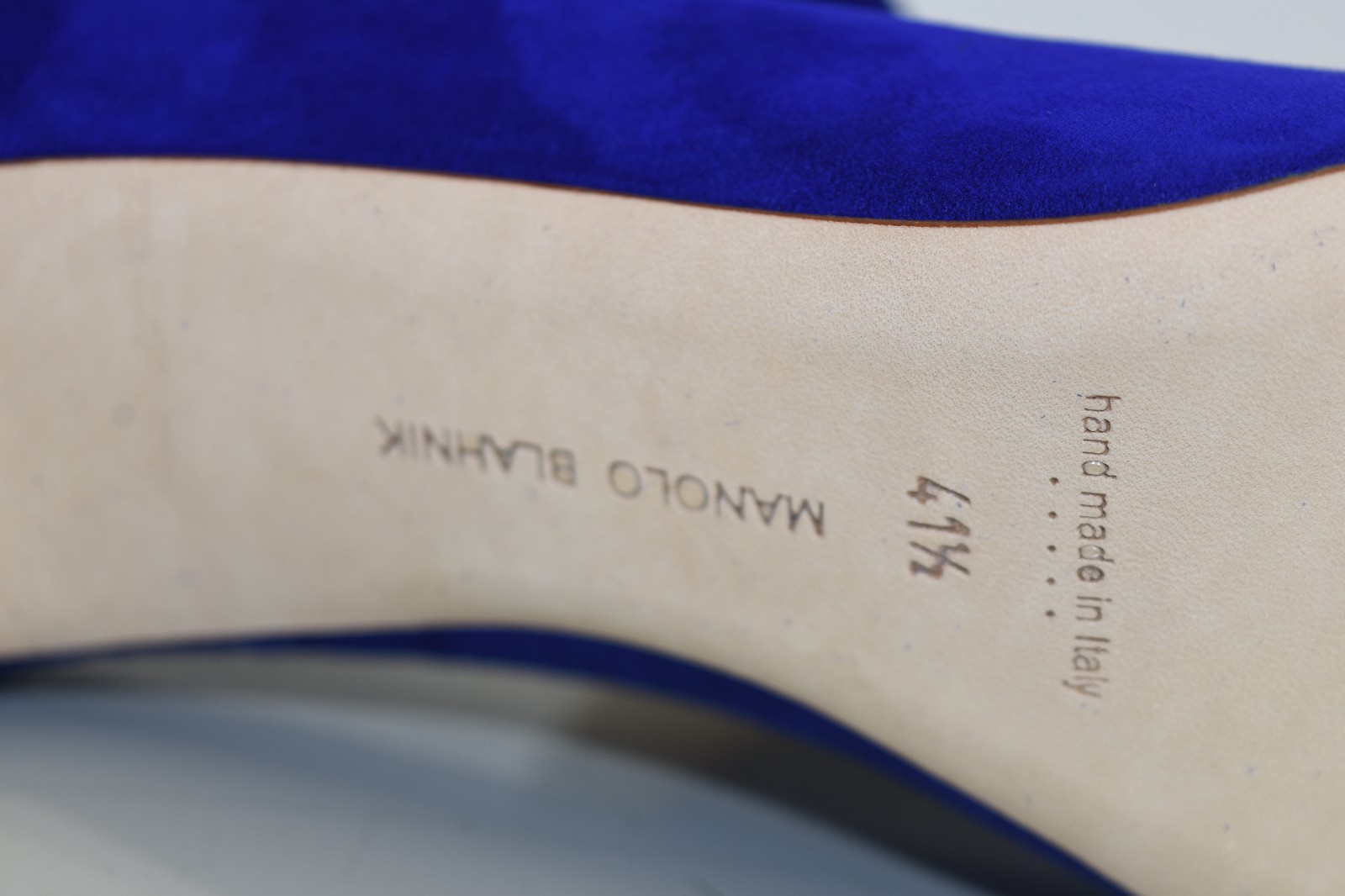 New Manolo Blahnik BB 105 Blue Suede Heels Royal Blue Cobalt Pumps ...