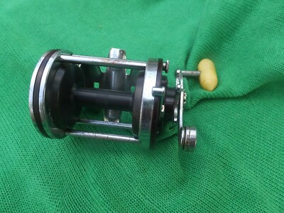 VINTAGE PENN SQUIDDER #140 CONVENTIONAL REEL ...USA...GREAT PENN! | eBay