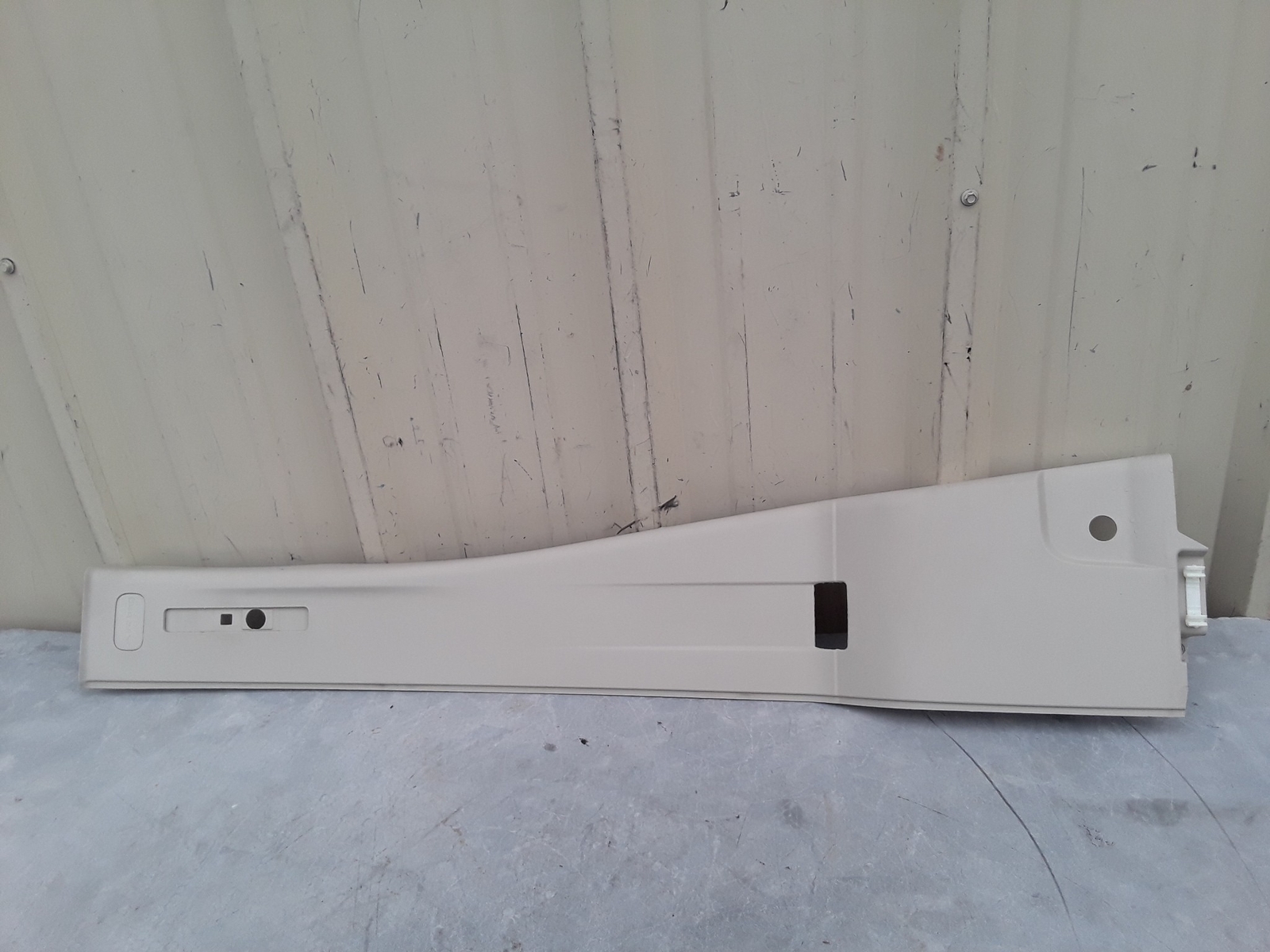 2014-2017 RAM PROMASTER CENTER LEFT DRIVER SIDE B-PILLAR TRIM COVER ...