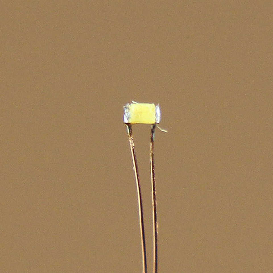 20pcs Pre-wired micro 0.1mm Copper Wire SMD LED 0402 Bright White ...