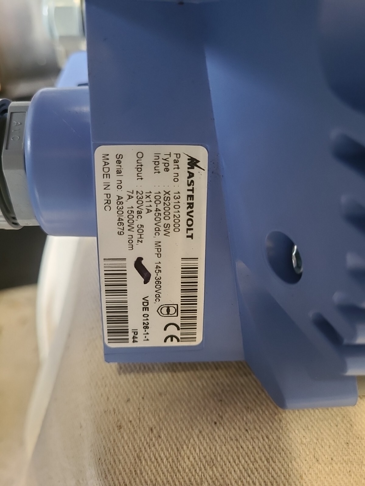 Mastervolt XS 2000 1.5 KW Solar PV Inverter 1500 Watts max 230v AC 50hz ...