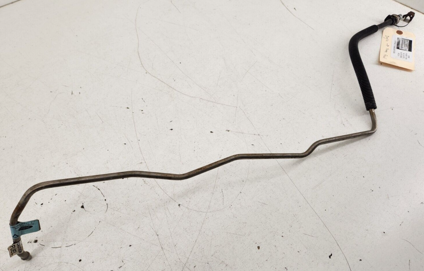 2005-2007 Ford F250 F350 5.4L Top of Transmission Fuel Supply Line 5C34 ...