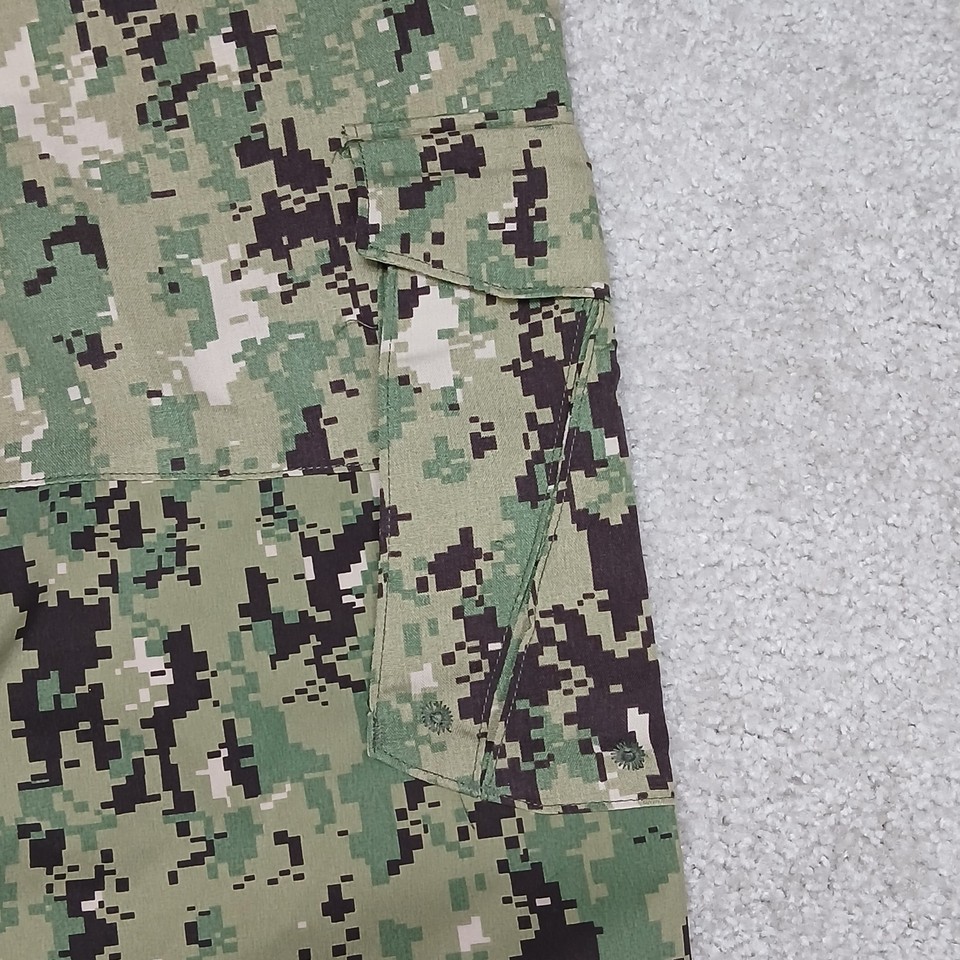 US Navy Working Uniform Large Regular Trousers Camo Gore Tex APEC Type ...