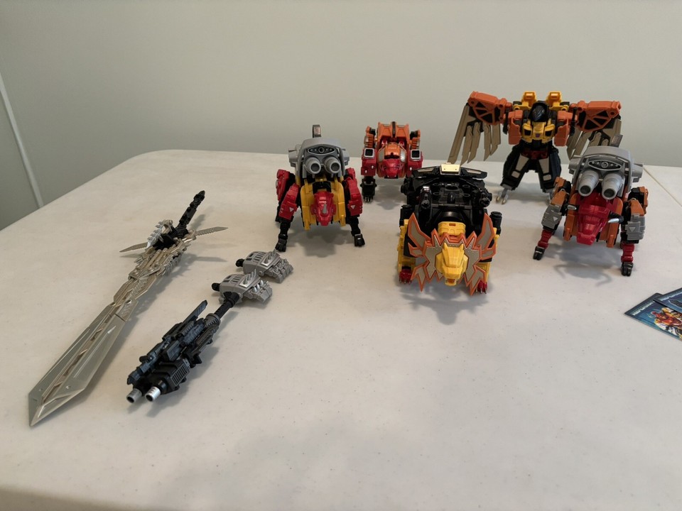 Tansformers mmc mastermind creations Feral Rex aka Predaking Complete ...
