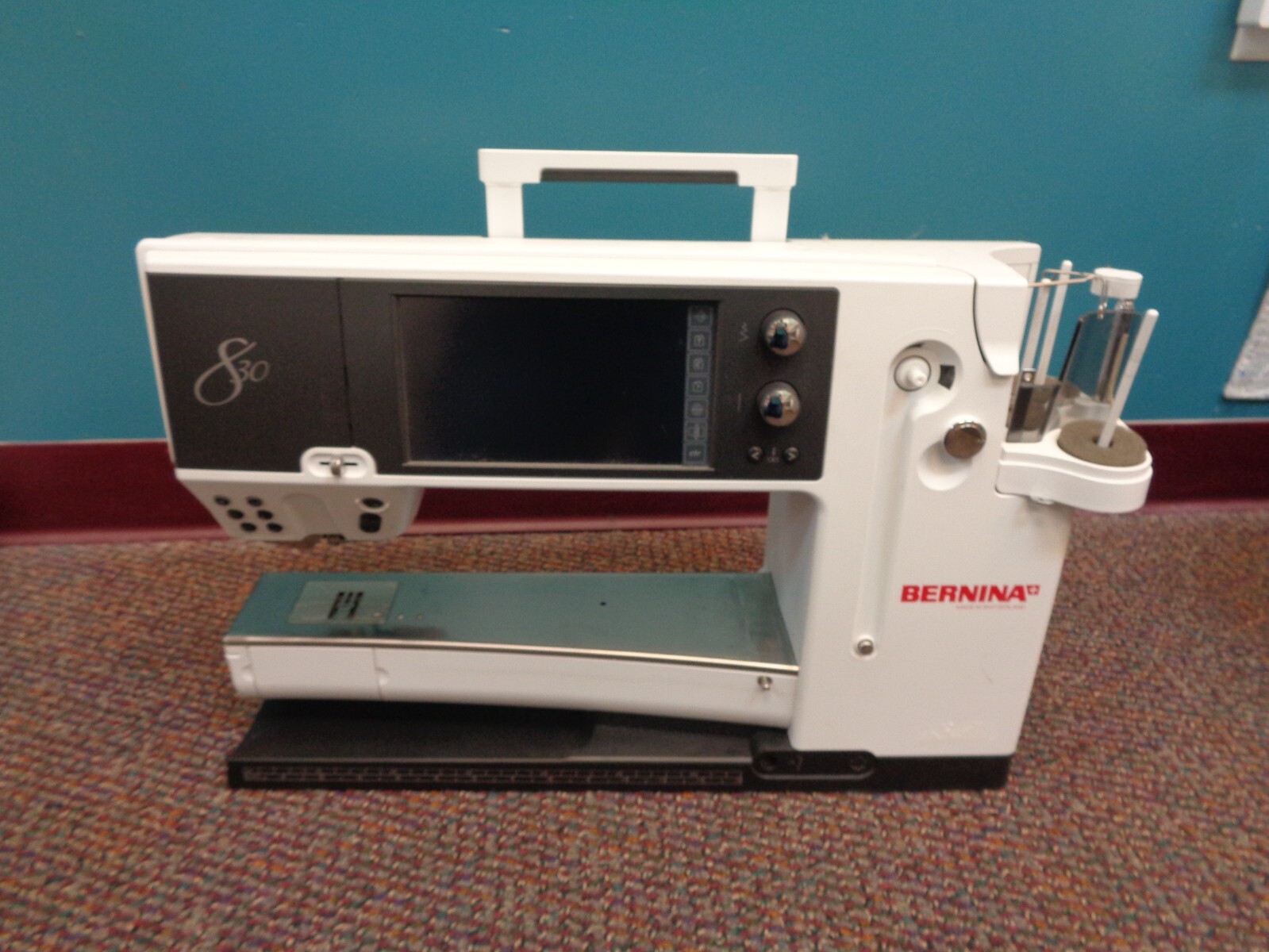 AS IS/PARTS/ Bernina 830 Sewing Machine No Accessories | eBay