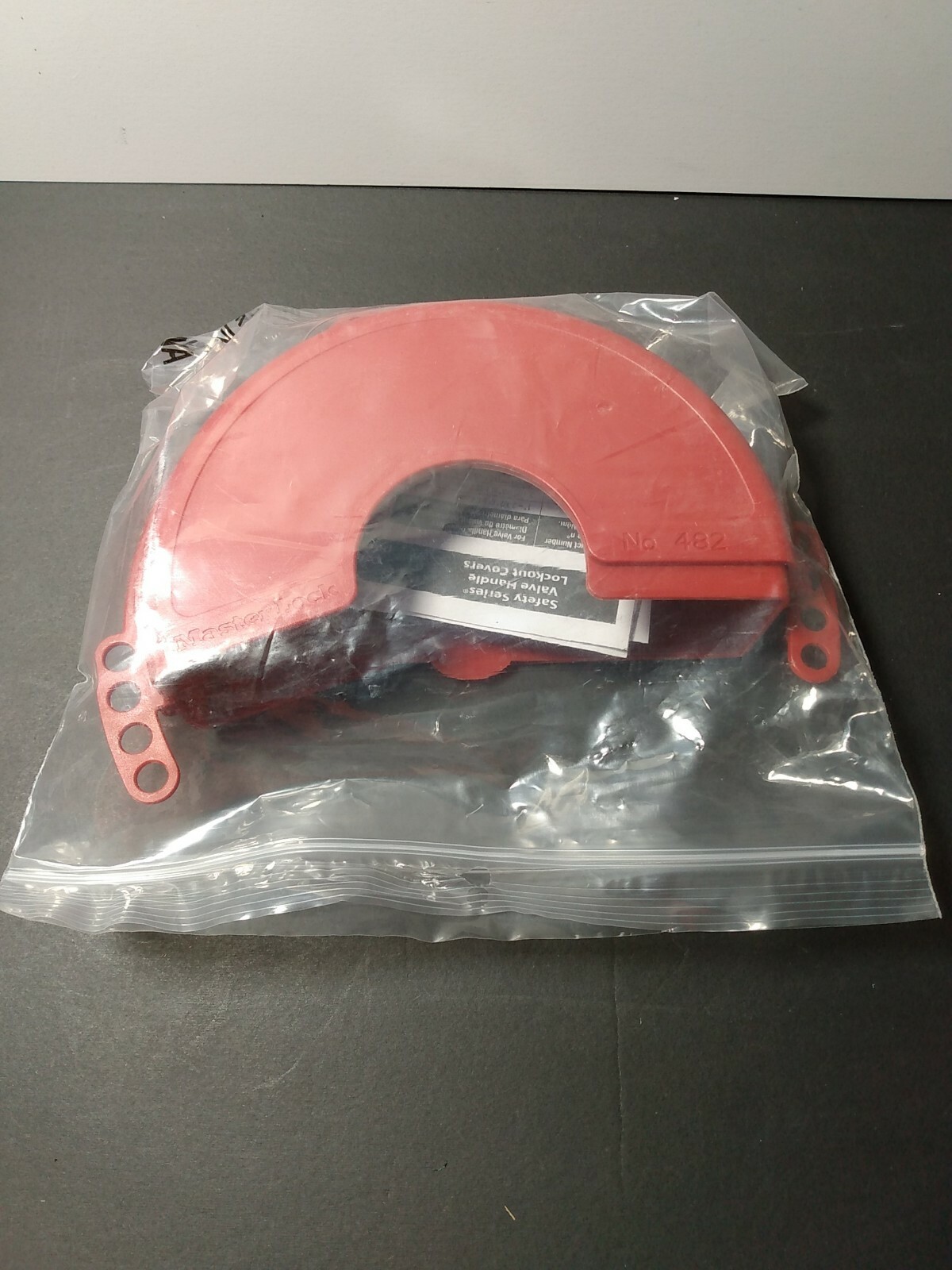 MASTER LOCK 482 Gate Valve Lockout,Fits Sz 4 to 6-1/2 | eBay