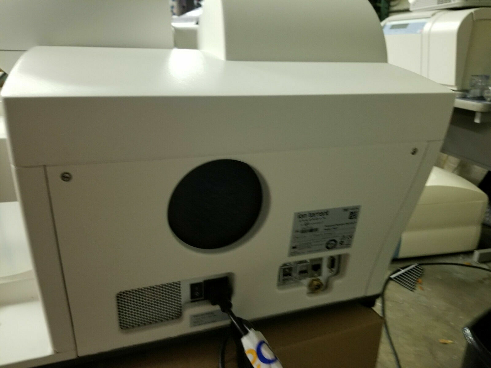 Life Technologies Ion Torrent Personal Genome Machine 7467 2015 2 Chips ...