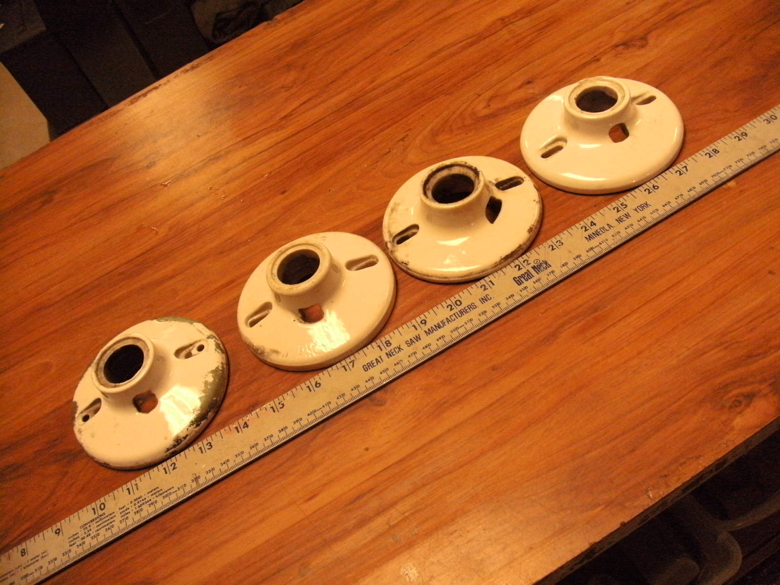 Vintage Porcelain Light Bulb Stripped Bases, Lot of 4 Bases, See ...