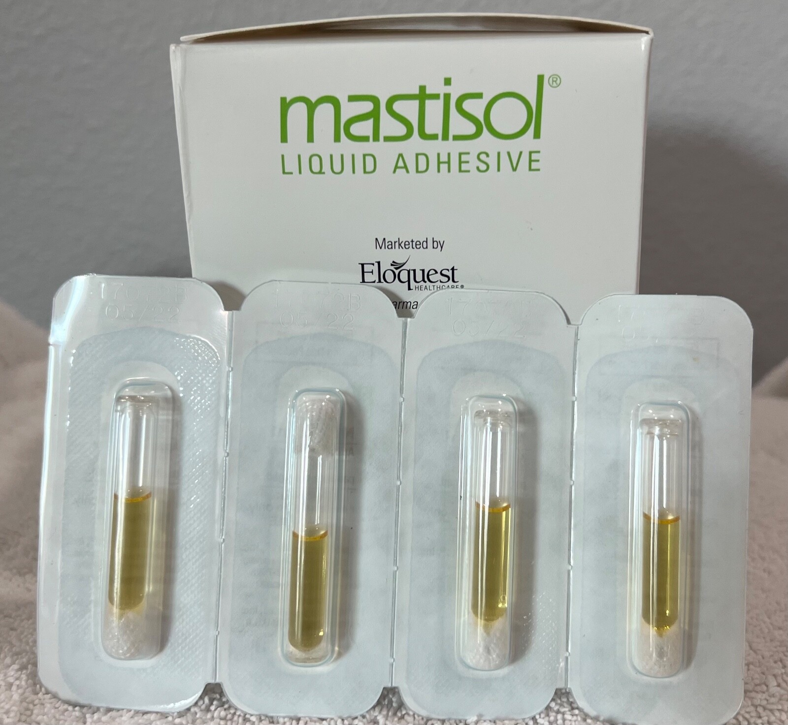 Mastisol Medical Liquid Adhesive 2/3 mL Vials. Lot Of 4 Vials | eBay