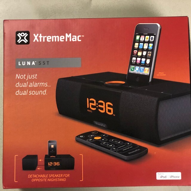 XtremeMac Luna SST IPU-LSS-11 Dual Alarm Clock 30-PIN Dock Black Brand ...