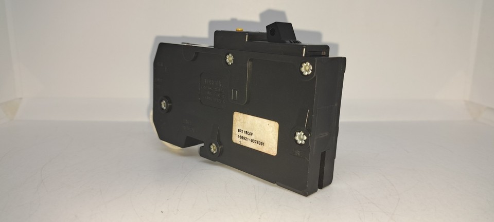 Eaton BR115CAF 1 Pole 15 Amp Combination Type AFCI Arc Fault Breaker ...