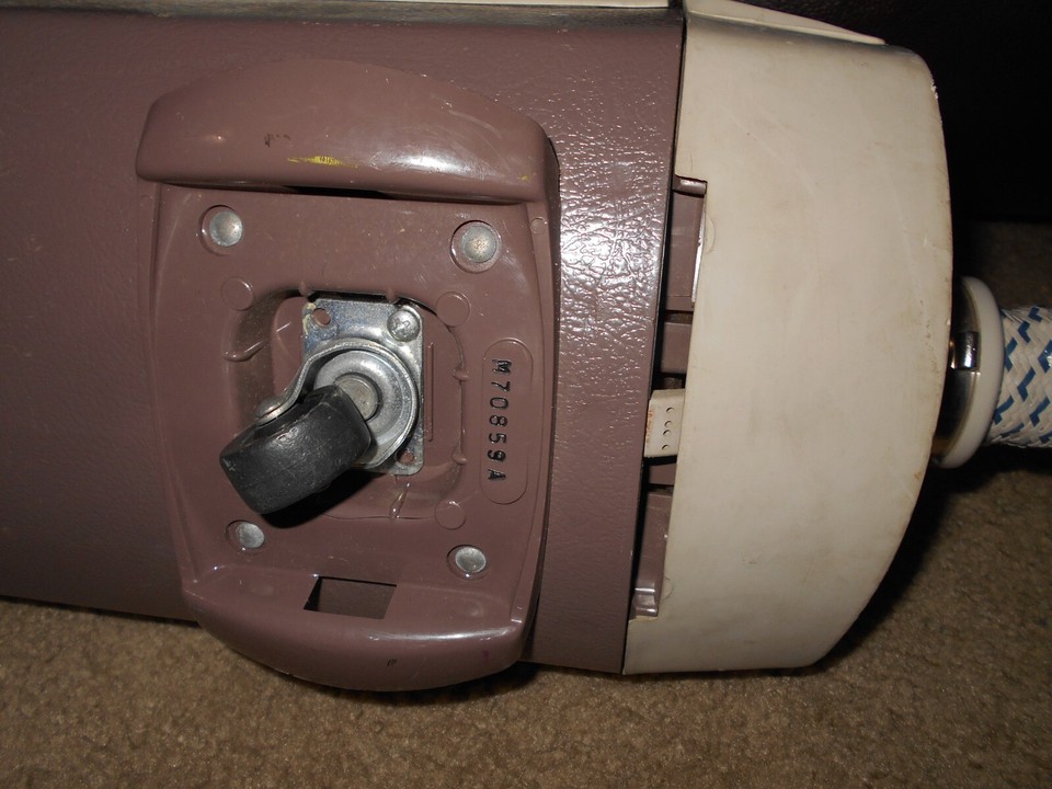 Electrolux Canister Vacuum vintage model 1521 - Works w/ Power Nozzle ...