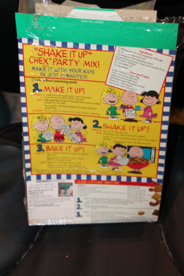 Ralston Corn Chex Empty Cereal Box With SNOOPY BANK 1991 Shake It Up ...