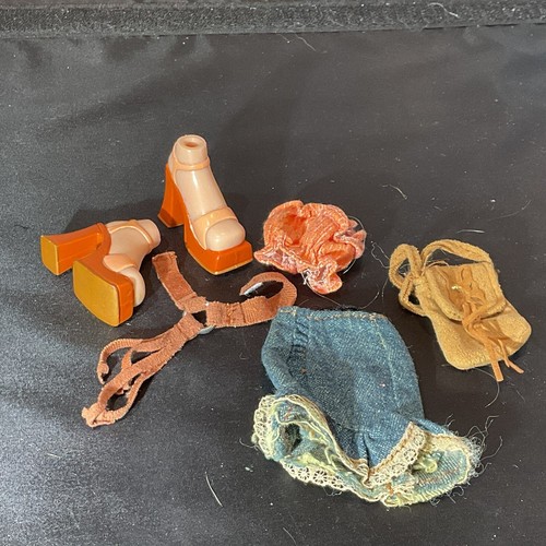 Bratz Strut It Cloe’s Outfit | eBay