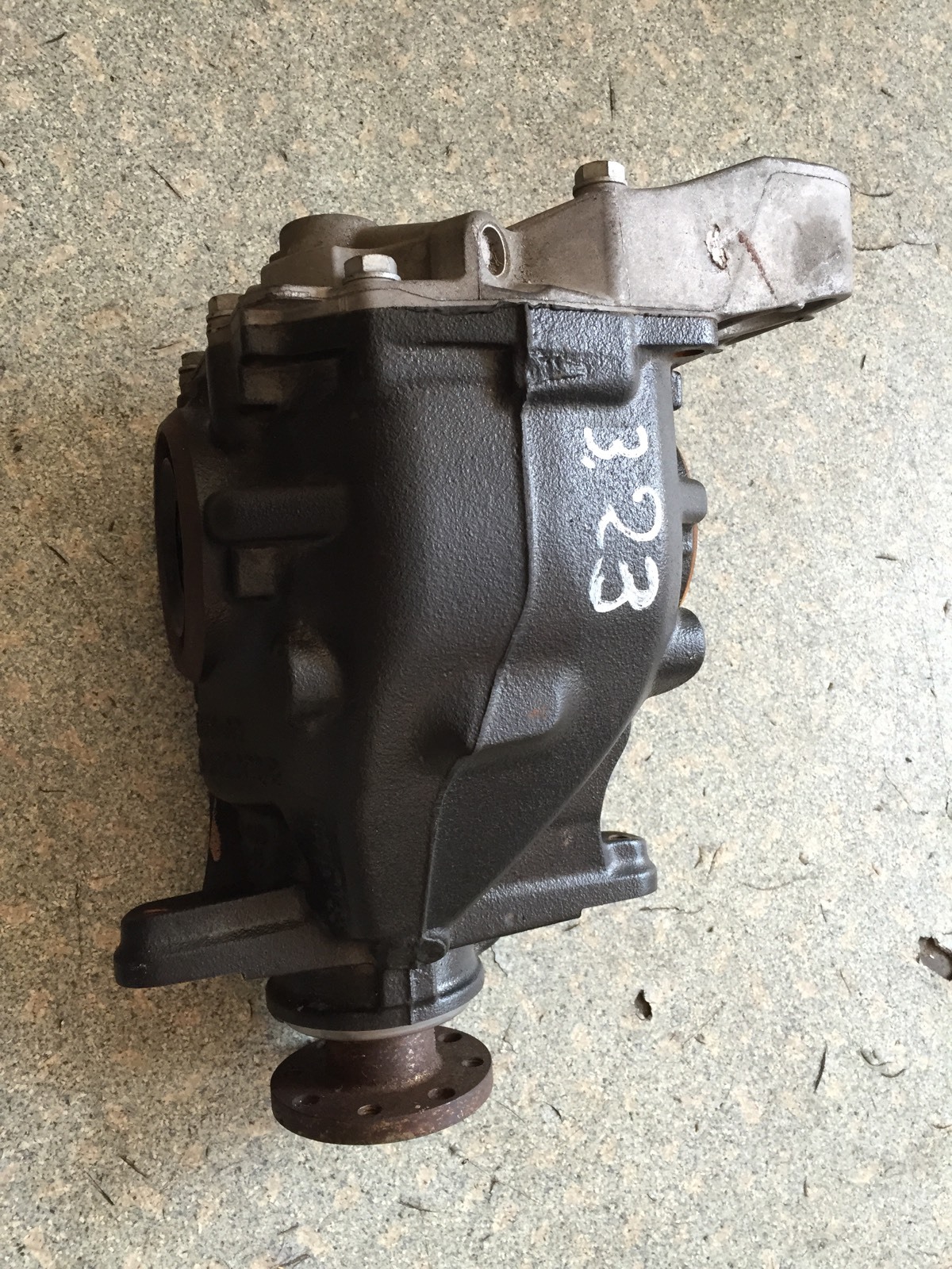 Bmw E90 E91 E92 E81 E87 325I Rear Axle Gearbox Differential 3.23 Tn ...
