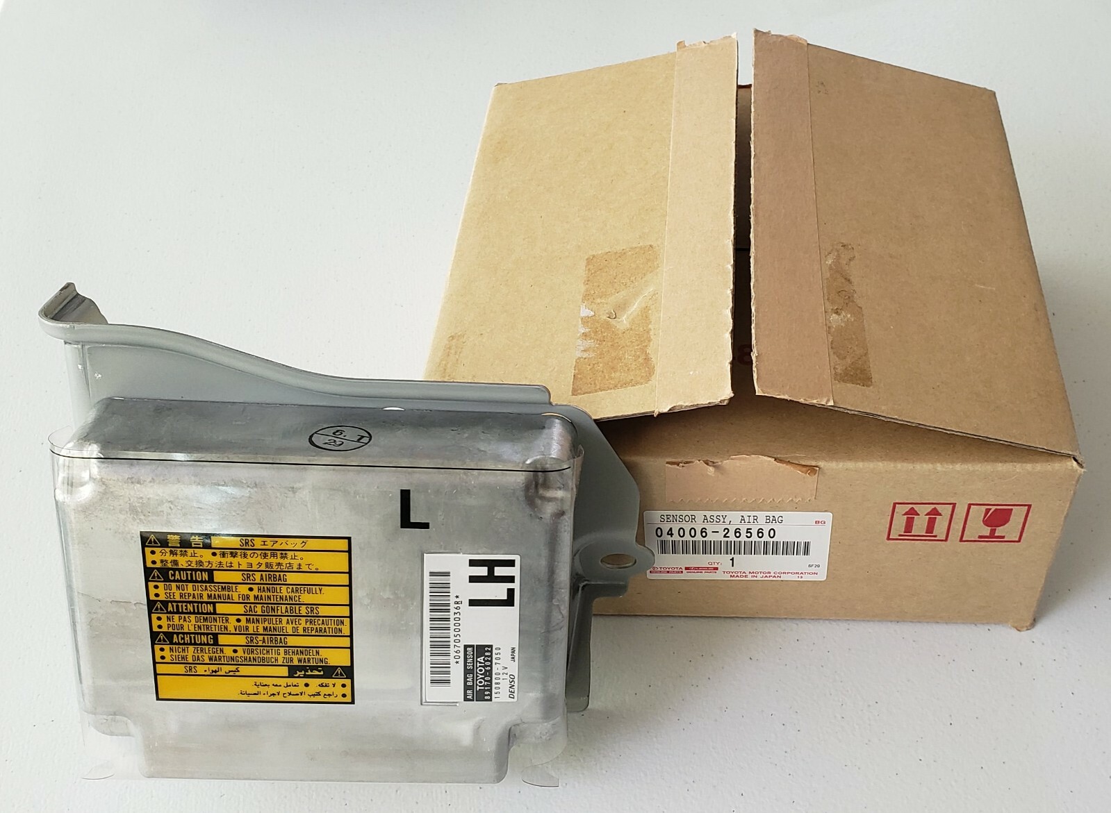 Toyota & Lexus Sensor Assy Air Bag 04006-26560 Genuine-OEM for sale ...