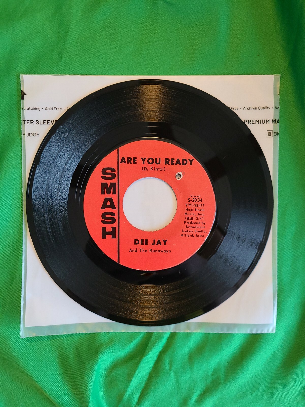Dee Jay and The Runaways - Peter Rabbit / Are you Ready 1965 Smash Mint ...