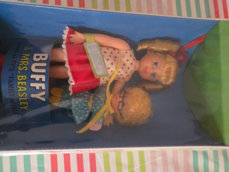 Vintage 1967 Mattel Family Affair Buffy & Mrs. Beasley Dolls NIB No ...