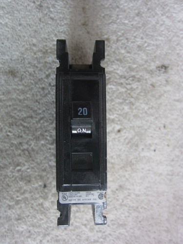 Cutler-Hammer QC1020 1P 20A 120V Quicklag Circuit Breaker, Used | eBay
