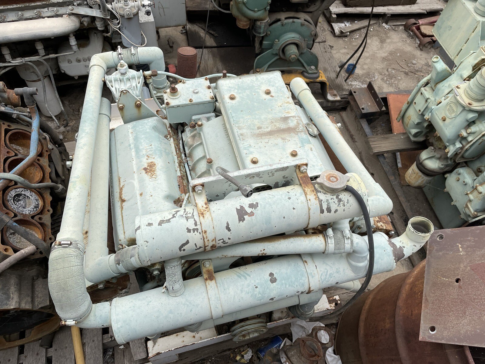 6v53 Detroit Diesel Marine Engine, With Prop. Turns Over. Great ...