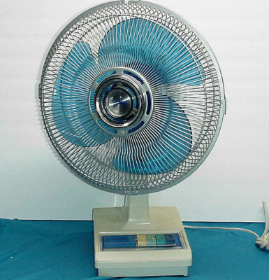 Vintage Frigid Blue Blade Oscillating 12” Fan FD123 Floor Table 3-Speed ...