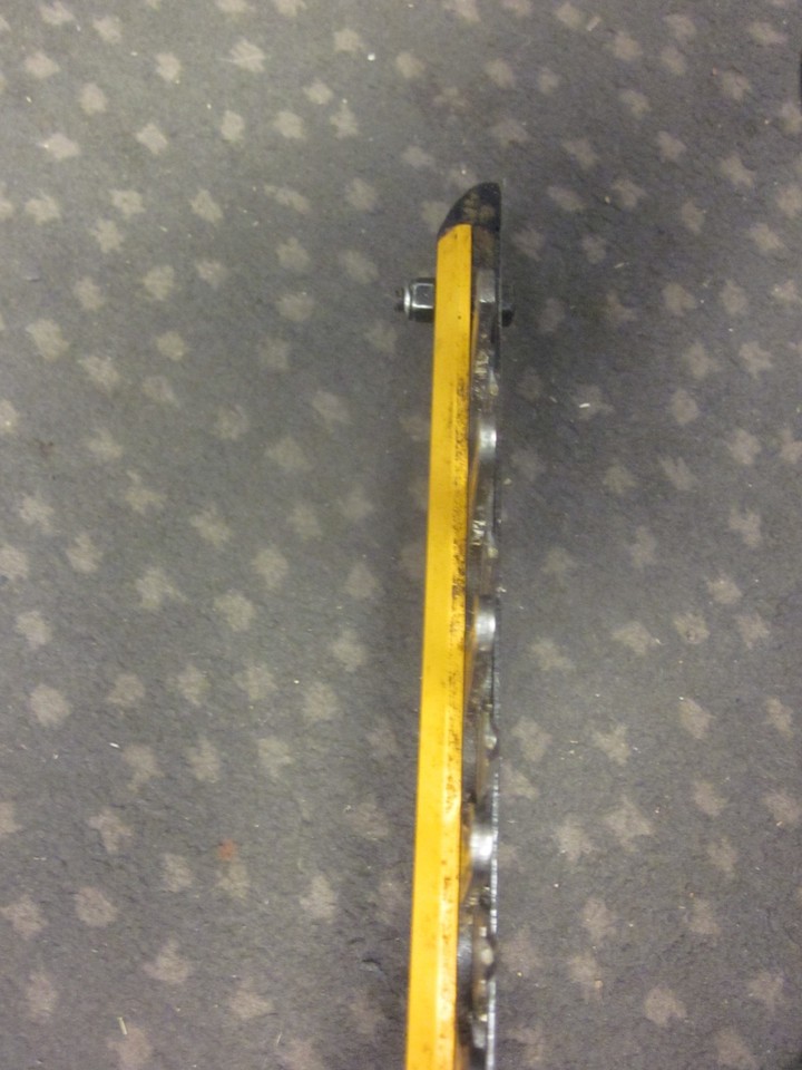 DeWalt 20V MAX DCHT820 Cordless Battery Powered Hedge Trimmer Battery ...