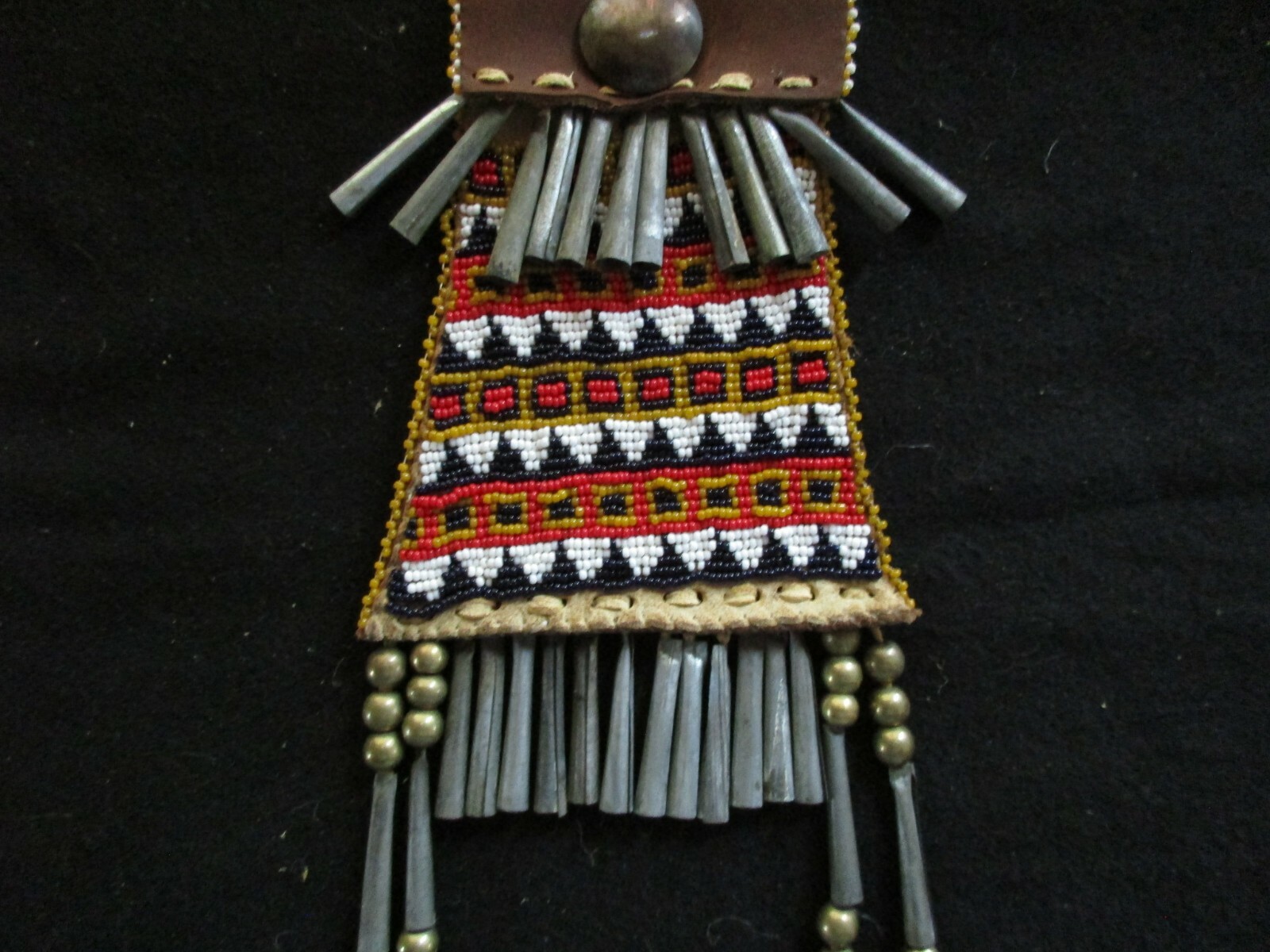 NATIVE AMERICAN BEADED LEATHER TOBACCO BAG, SOUTH DAKOTA POUCH, SD-0821 ...