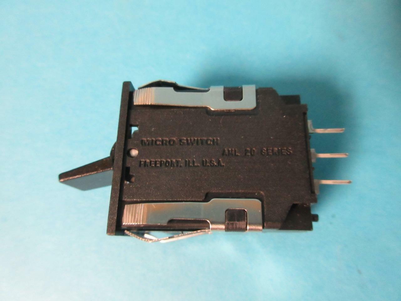 HONEYWELL AML23EBA3AA01 9210 SWITCH TOGGLE/ROCKER SPDT 3A 125V 2A 250 ...