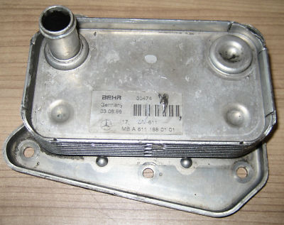 Mercedes Benz Ölkühler Wärmetauscher A 6111880101 | eBay.de