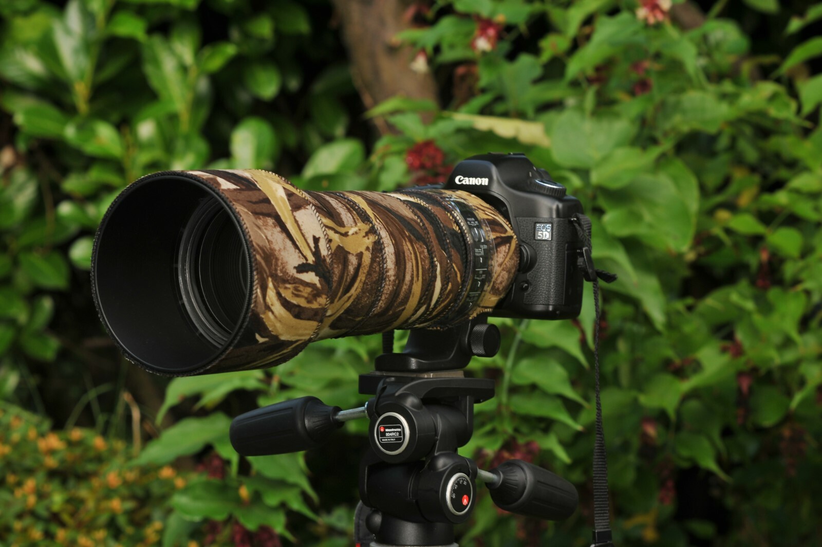 Sigma 150 600mm F5 6.3 DG OS Contemporary Neoprene Protective Camo lens ...