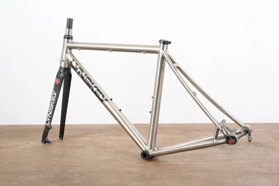 M (Medium) Lynskey R240 Titanium Disc Brake Road Frameset | eBay