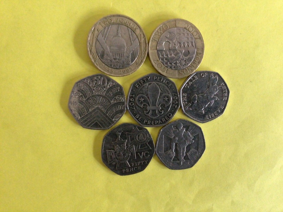 ( 13b ) Job Lot Of Rare £2 & 50p coins. With Upside Down Writing on the ...