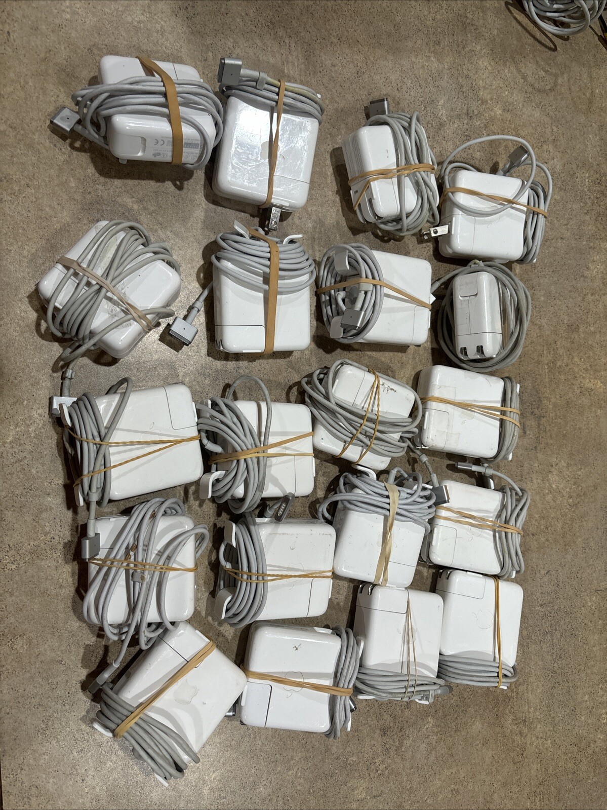 LOT of 20 Genuine OEM Apple A1436 45W 45 Watt MagSafe 2 Power Adapter ...