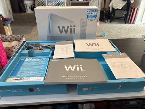 Vintage Nintendo Wii Sports System Console Original BOX AND MANUALS ...