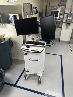 Carts & Stands - Medical Cart Nurse Computer Workstation