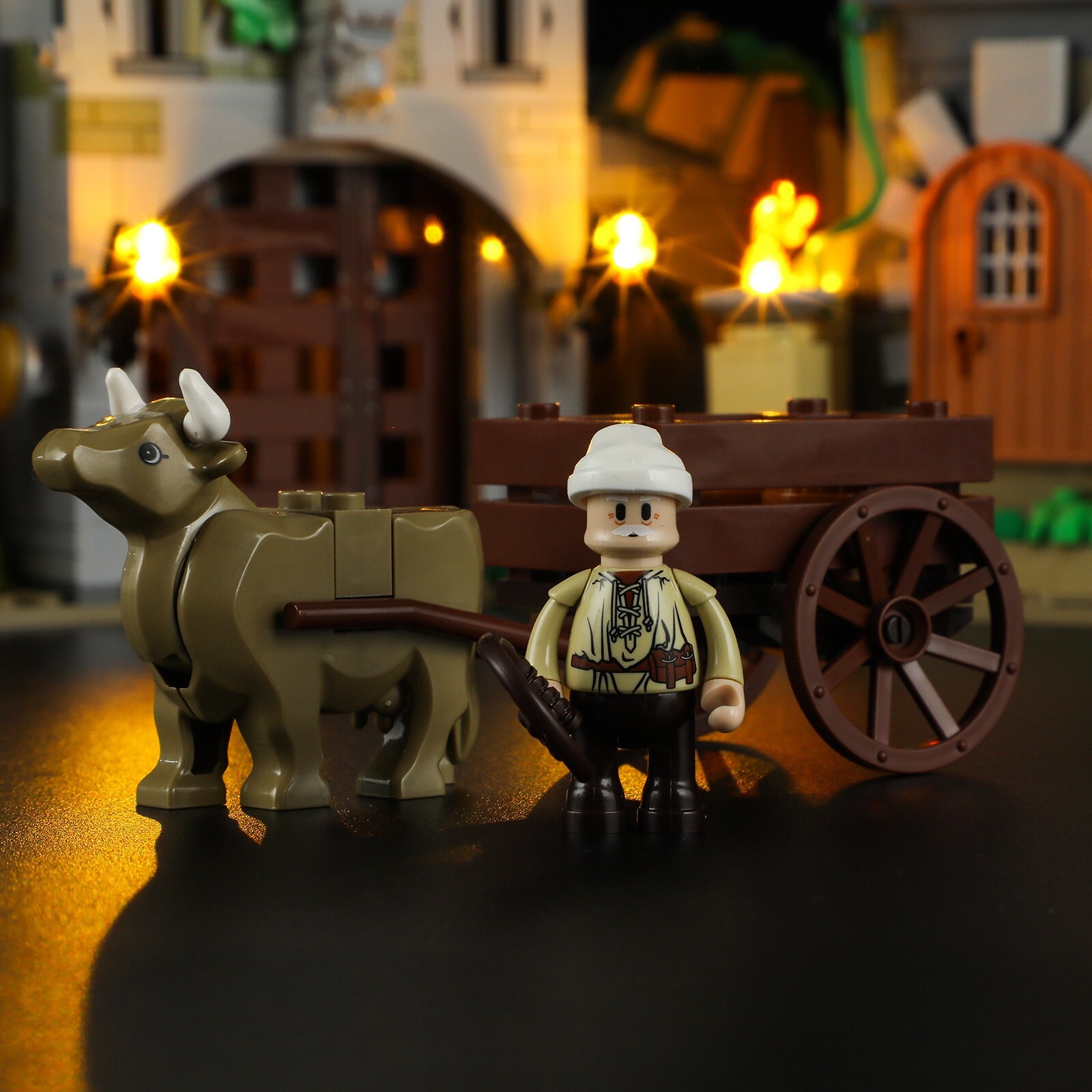 FUNWHOLE® F9027 Medieval Watchtower Building Blocks with Lights 1625 ...