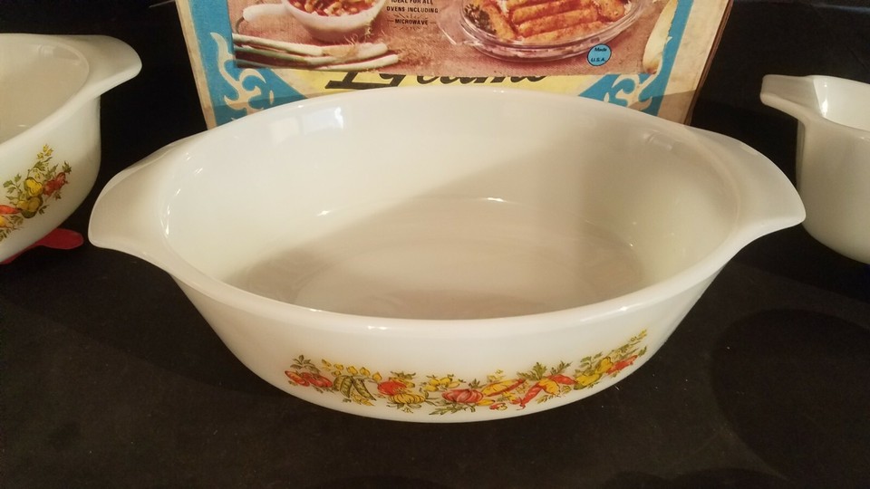 NEW IN BOX DYNAWARE 28 Piece Victoria Bakeware Set Cook Serve Ensamble ...