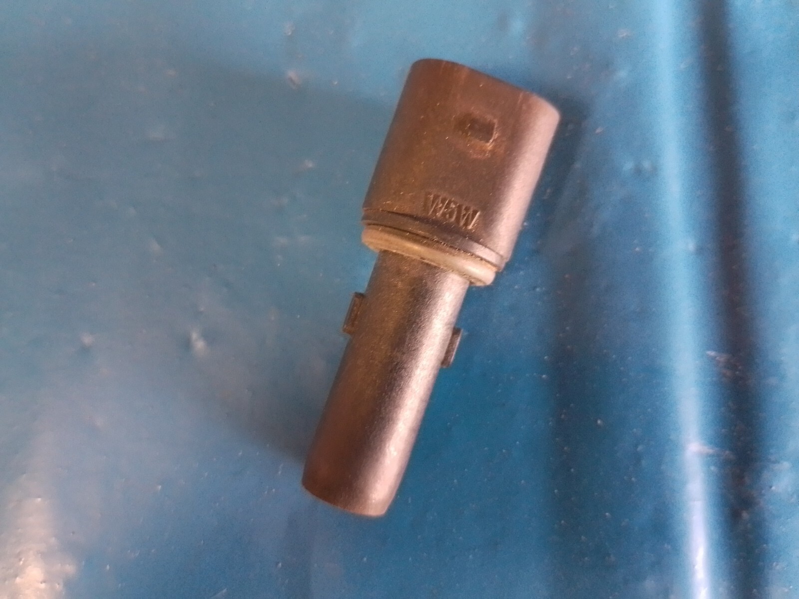 BMW 3er E46 Lampenträger Fassung Hauptscheinwerfer Standlicht W5W ...