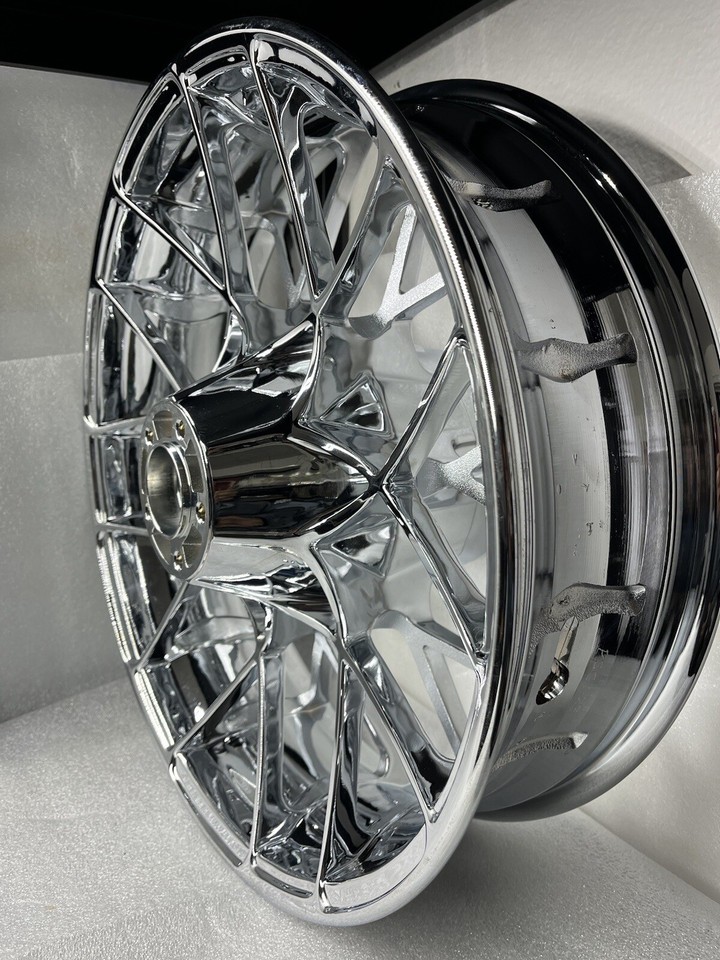 Harley 2024 CVO FUGITIVE Touring STREET GLIDE Chrome Wheels OEM HD Rims ...